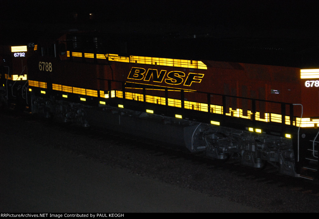The Two Newest ES44C4's Out of GE Erie and For BNSF Railway Head west on their First Revenue Run ...